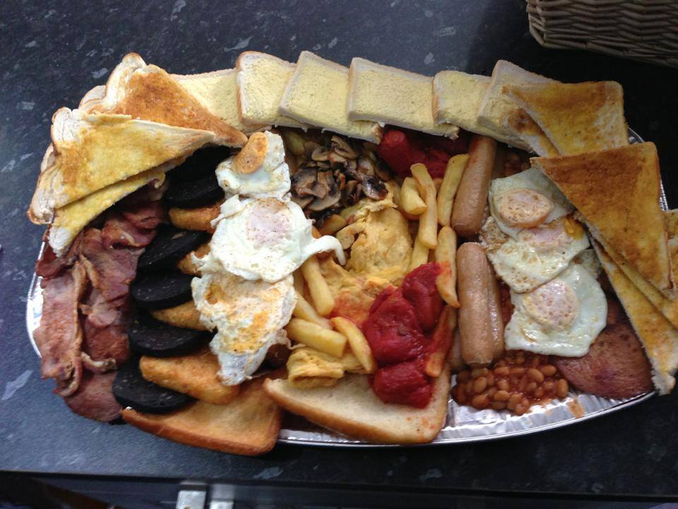 castle cafe - FoodChallenges.com - FoodChallenges.com