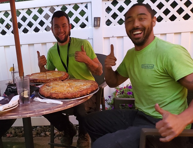 Capps Tavern Eatery Mammoth Calzone Challenge - FoodChallenges.com ...